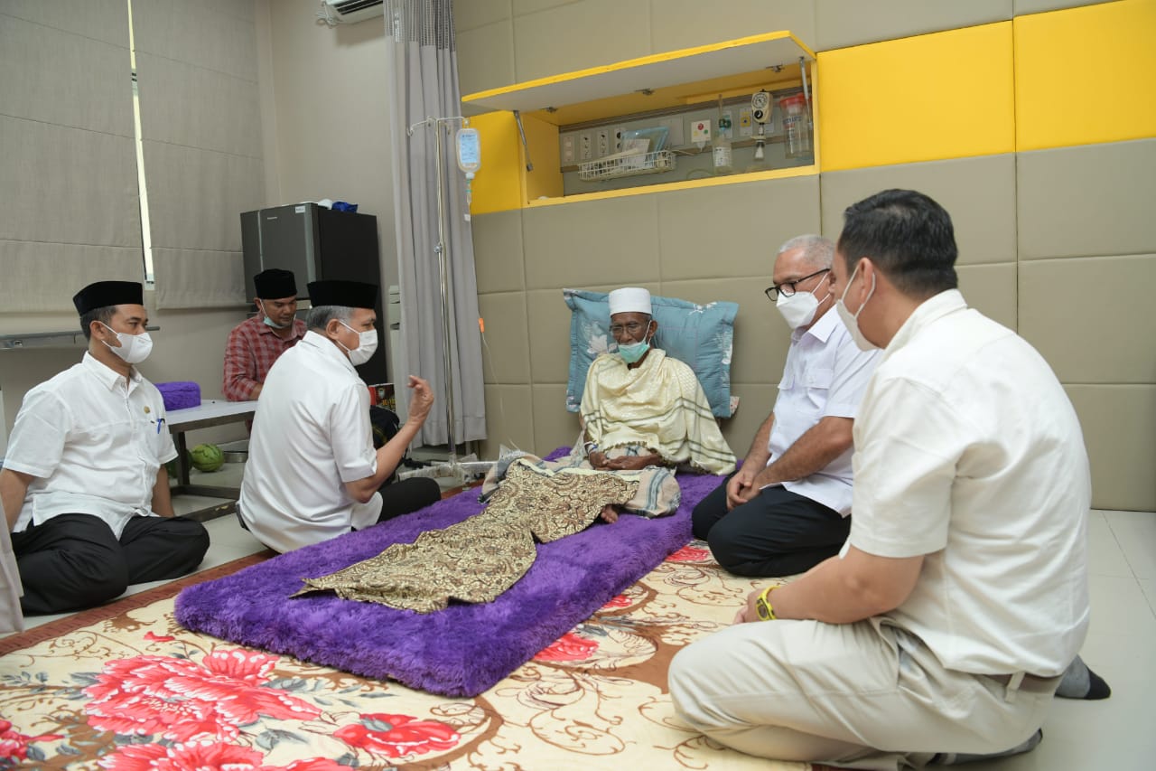 Ulama Aceh, Abu Tumin Dirawat di RS Zainoel Abidin