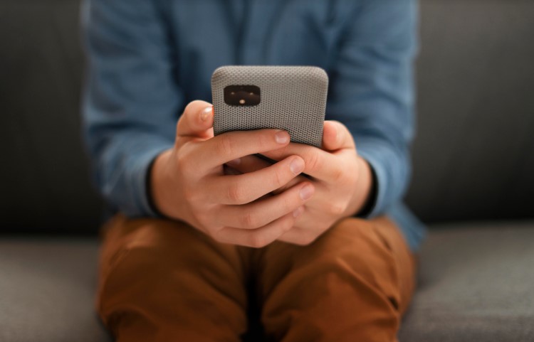 Cara Mengurangi Penggunaan Smartphone untuk Kesehatan Mental dan ...